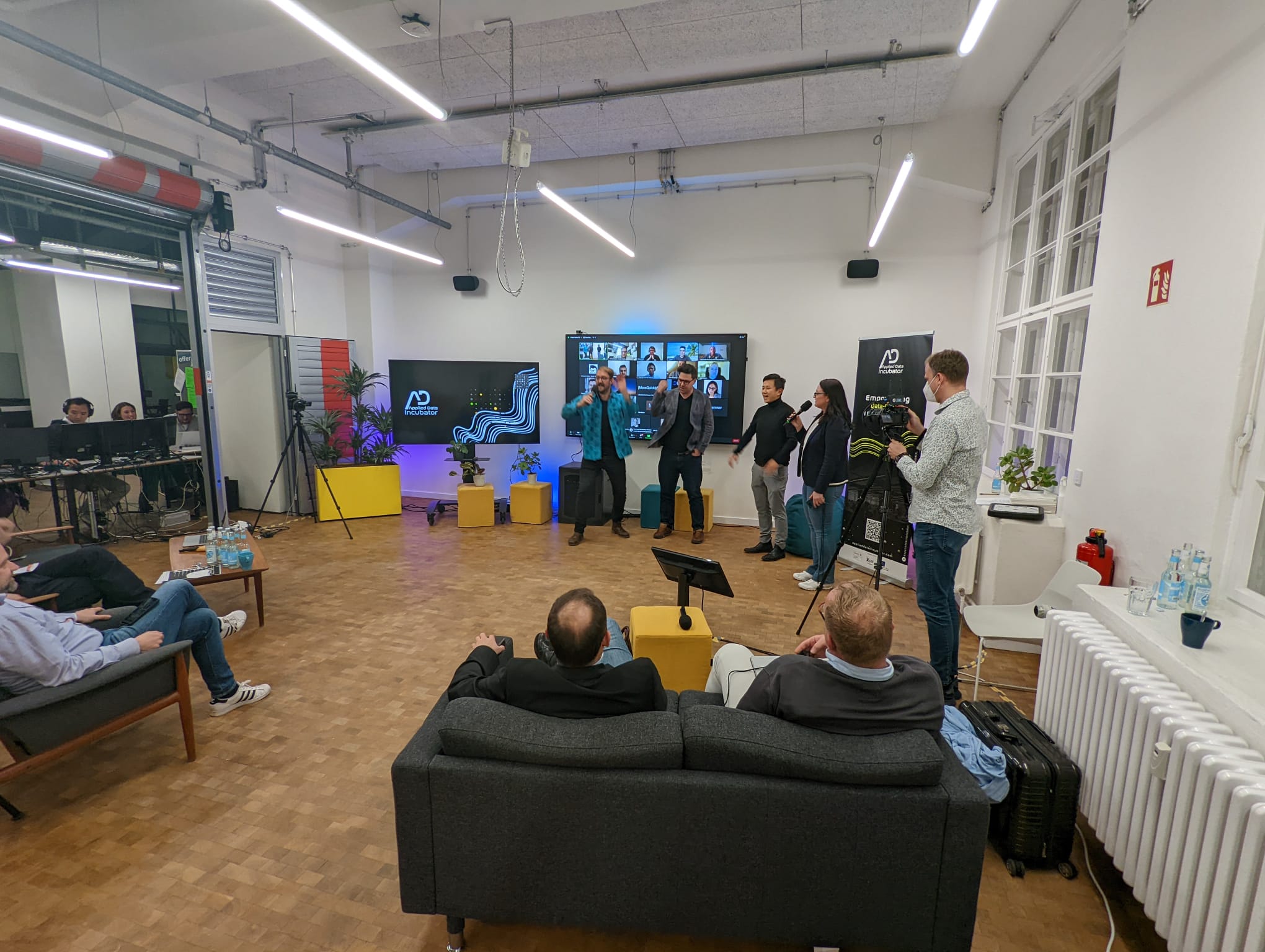 Announcing The Winner Of The Applied Data Hackathon - Dataconomy