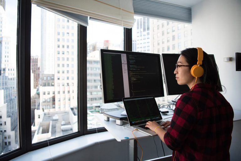 what-programming-language-for-artificial-intelligence-is-the-best