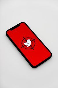 Extreme Heat Makes The Twitter Data Center Offline (46.67 °C) - Dataconomy