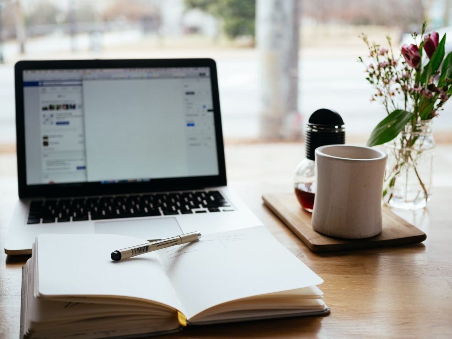 What Is A Business Intelligence Dashboard: Types, Advantages, Examples