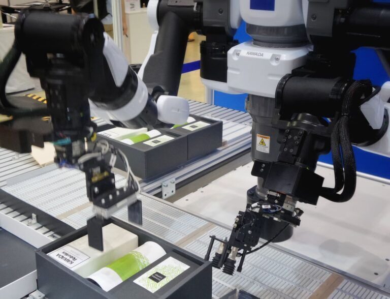 What Is Smart Robotics: Benefits And Challenges - Dataconomy