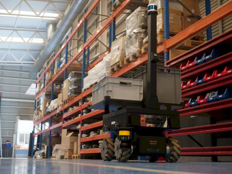 What Are Autonomous Mobile Robots And Uses? - Dataconomy