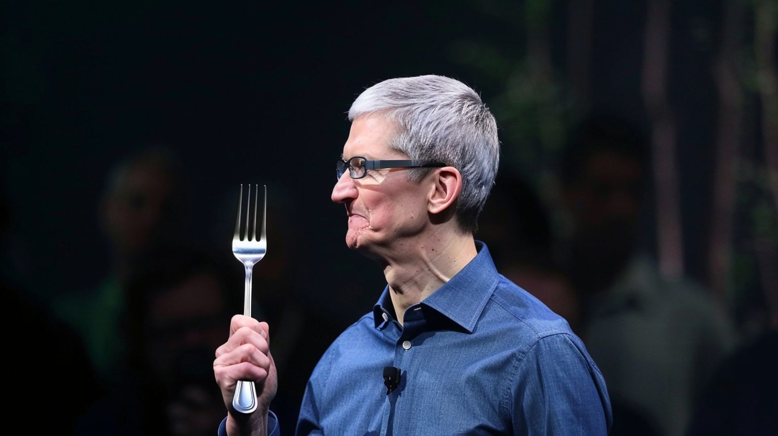 AI Can Make Apple Teleport Or Time Machine Real-ish - Dataconomy